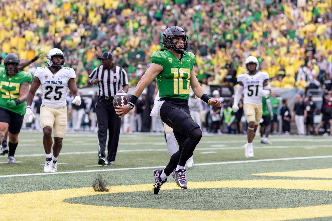 Oregon hands Colorado its first loss of the season | The GIST