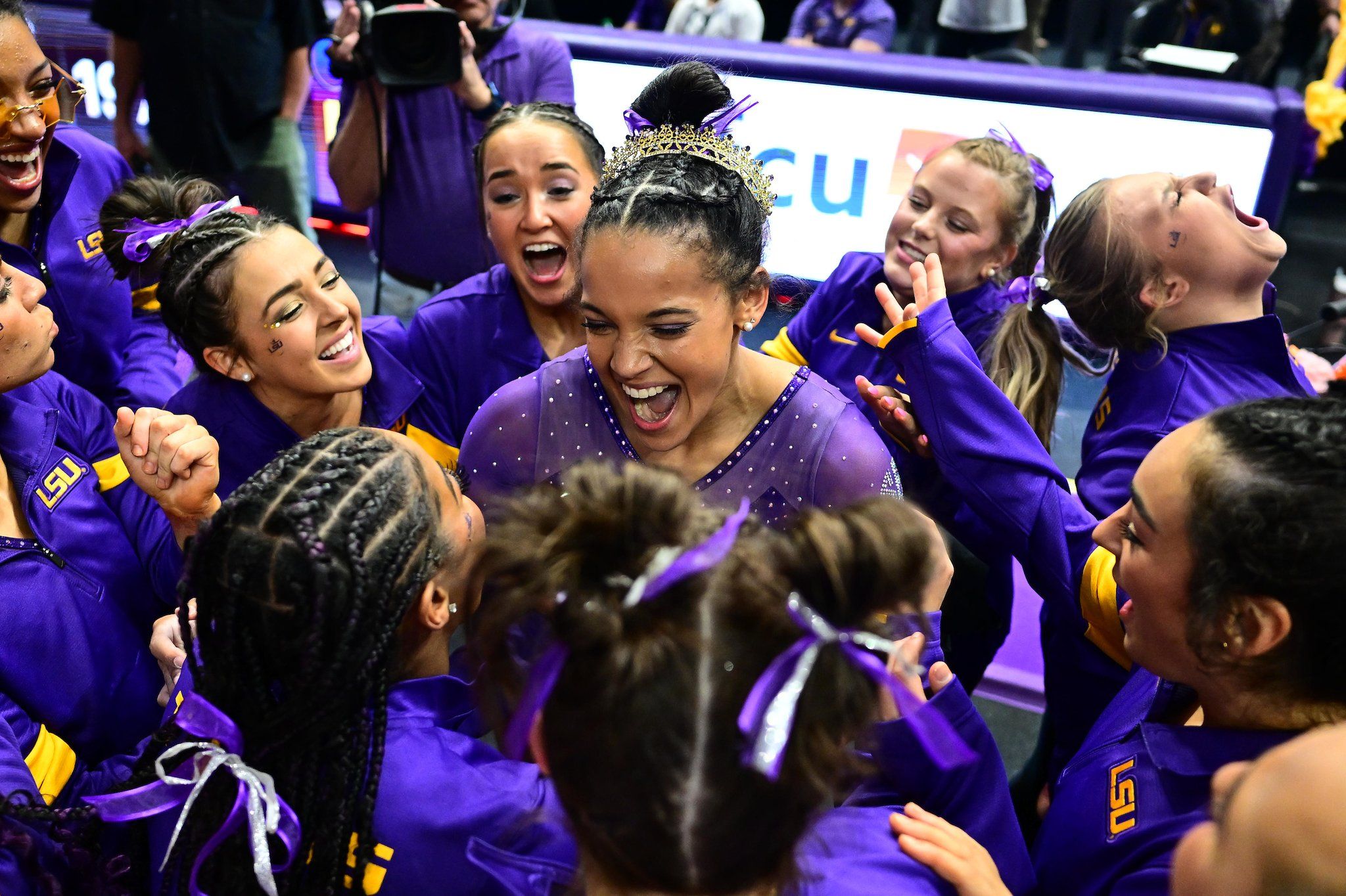 No. 3 LSU senior Haleigh Bryant records the NCAA's 14th-ever gym slam ...