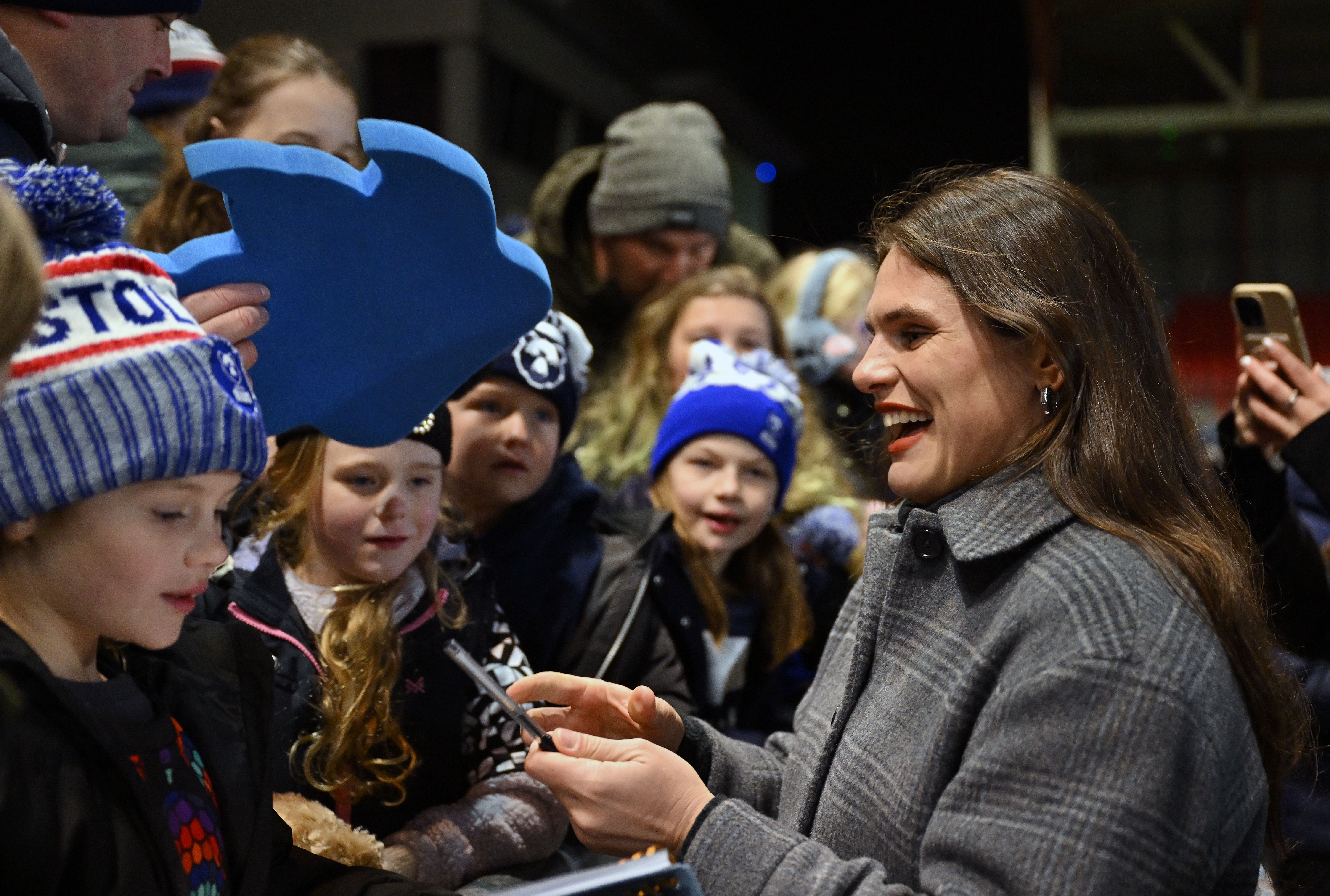 Team USA rugby star Ilona Maher takes her talents and following to UK ...